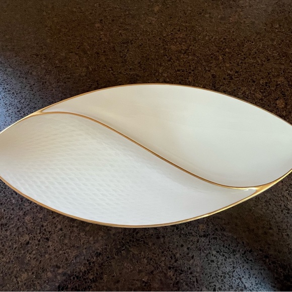 Lenox | Kitchen | Lenox Vintage Divided Dish Mod Ellipse 24k Gold ...